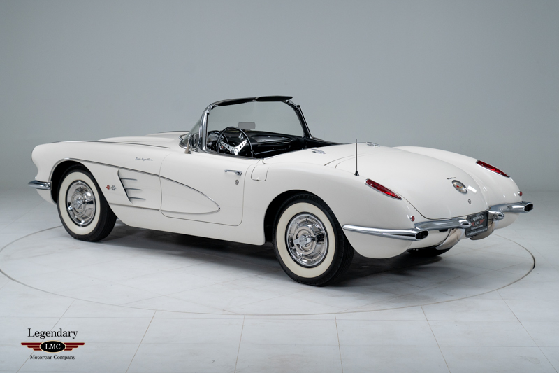 1959 Chevrolet Corvette For Classic Auto Show Place